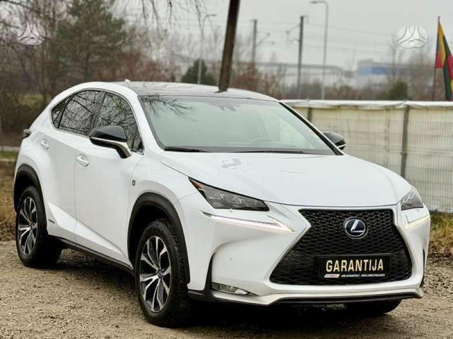 White Lexus NX 300h 2016 in Siauliai, with an engine capacity of 2.49 L and mileage of 194 thousand km for 22300 €, photo 17 on AUTOMOTO.COM.LV