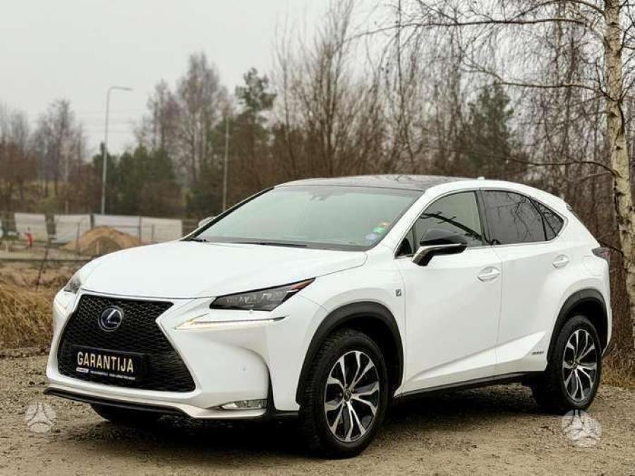 White Lexus NX 300h 2016 in Siauliai, with an engine capacity of 2.49 L and mileage of 194 thousand km for 22300 €, photo 18 on AUTOMOTO.COM.LV