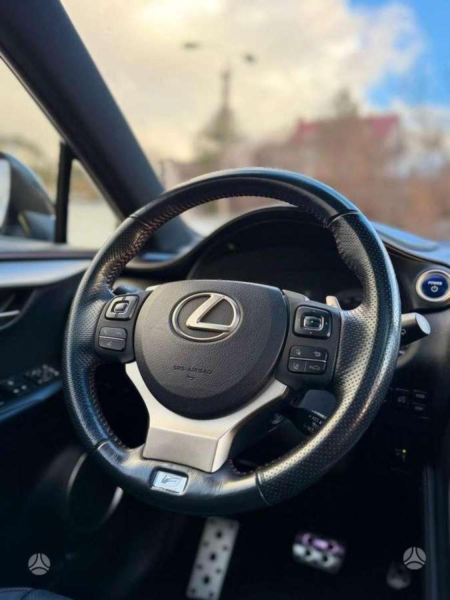 White Lexus NX 300h 2016 in Siauliai, with an engine capacity of 2.49 L and mileage of 194 thousand km for 22300 €, photo 24 on AUTOMOTO.COM.LV