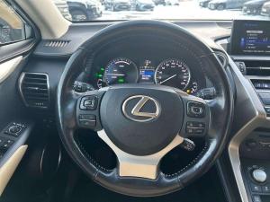 Balts Lexus NX 300h 2016 Klaipėda, ar dzinēja tilpumu 2.49 L un nobraukumu 125 tūkst. km par 22900 €, foto 12 vietnē AUTOMOTO.COM.LV