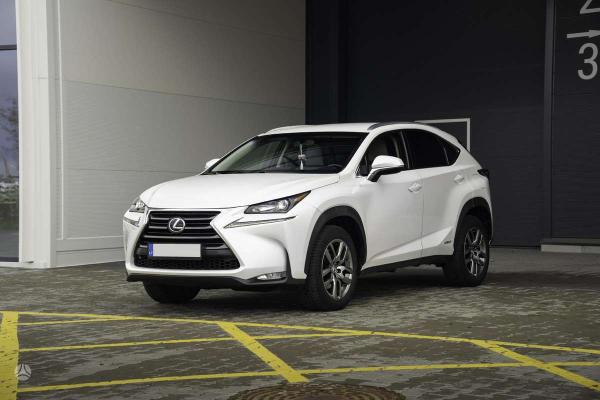 Balts Lexus NX 300h 2016 Viļņa, ar dzinēja tilpumu 2.49 L un nobraukumu 192 tūkst. km par 18000 €, foto 8 vietnē AUTOMOTO.COM.LV