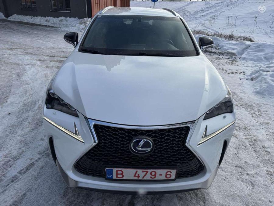 Balts Lexus NX 300h 2016 Daugavpils, ar dzinēja tilpumu 2.49 L un nobraukumu 231 tūkst. km par 19400 €, foto 7 vietnē AUTOMOTO.COM.LV