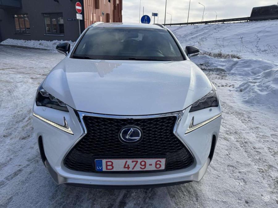 Balts Lexus NX 300h 2016 Daugavpils, ar dzinēja tilpumu 2.49 L un nobraukumu 231 tūkst. km par 19400 €, foto 25 vietnē AUTOMOTO.COM.LV
