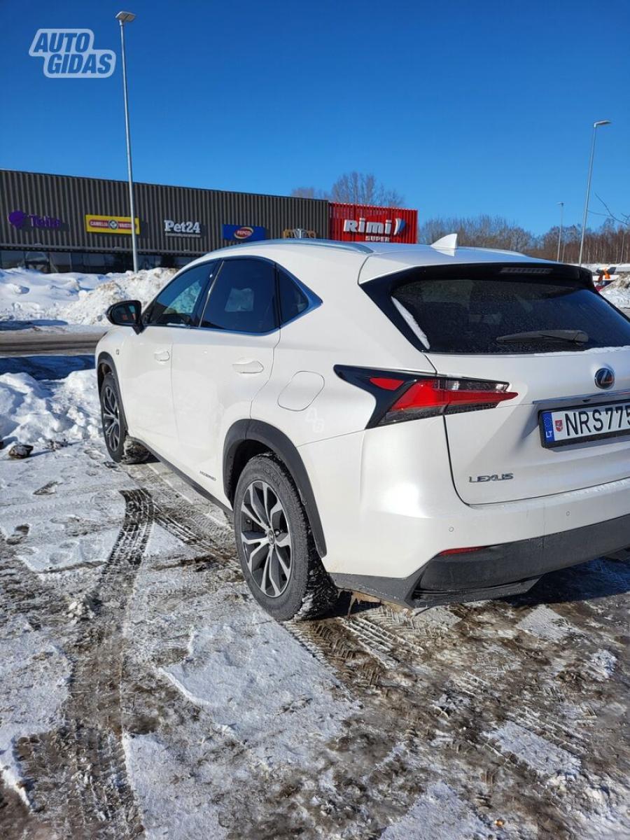 Balts Lexus NX 300h 2016 Mažeikiai, ar dzinēja tilpumu 2.50 L un nobraukumu 210 tūkst. km par 21500 €, foto 2 vietnē AUTOMOTO.COM.LV