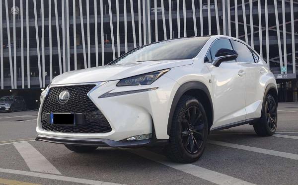Белый Лексус NX 300h 2016 в Вильнюс, объемом двигателя 2.49 л и пробегом 109 тыс. км за 23295 €, фото 1 на AUTOMOTO.COM.LV