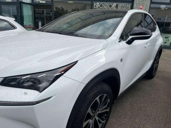 White Lexus NX 300h 2016 in Daugavpils, with an engine capacity of 2.49 L and mileage of 143 thousand km for 23500 €, photo 2 on AUTOMOTO.COM.LV