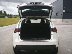 Balts Lexus NX 300h 2016 Šauļi, ar dzinēja tilpumu 2.50 L un nobraukumu 212 tūkst. km par 18300 €, foto 8 vietnē AUTOMOTO.COM.LV