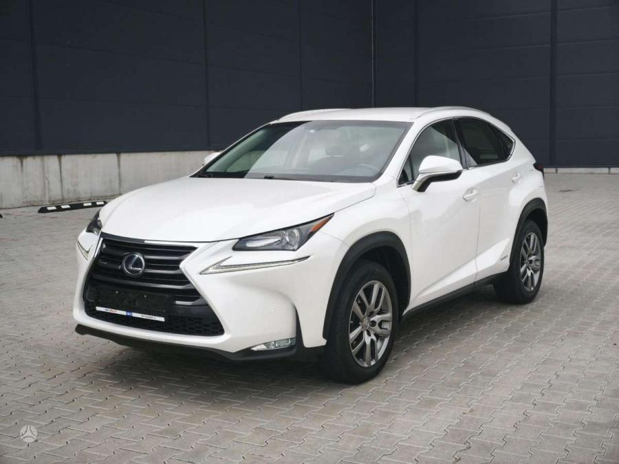 Balts Lexus NX 300h 2016 Šauļi, ar dzinēja tilpumu 2.50 L un nobraukumu 212 tūkst. km par 18300 €, foto 10 vietnē AUTOMOTO.COM.LV