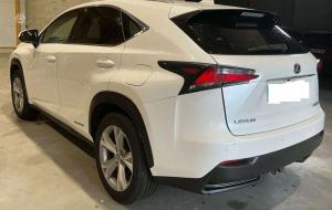Balts Lexus NX 300h 2016 Viļņa, ar dzinēja tilpumu 2.49 L un nobraukumu 159 tūkst. km par 21999 €, foto 4 vietnē AUTOMOTO.COM.LV