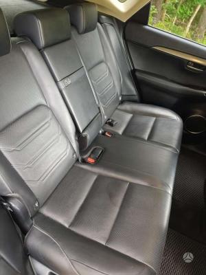 Balts Lexus NX 300h 2016 Tauragė, ar dzinēja tilpumu 2.50 L un nobraukumu 166 tūkst. km par 17800 €, foto 5 vietnē AUTOMOTO.COM.LV