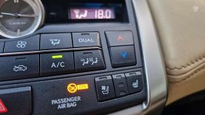Balts Lexus NX 300h 2016 Viļņa, ar dzinēja tilpumu 2.49 L un nobraukumu 207 tūkst. km par 21500 €, foto 31 vietnē AUTOMOTO.COM.LV