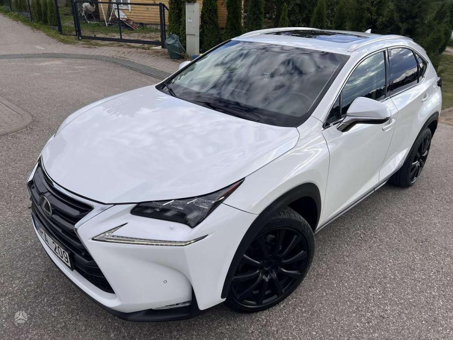 Balts Lexus NX 300h 2016 Utena, ar dzinēja tilpumu 2.49 L un nobraukumu 138 tūkst. km par 20999 €, foto 1 vietnē AUTOMOTO.COM.LV