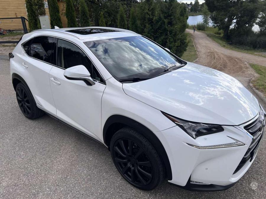 Balts Lexus NX 300h 2016 Utena, ar dzinēja tilpumu 2.49 L un nobraukumu 138 tūkst. km par 20999 €, foto 5 vietnē AUTOMOTO.COM.LV