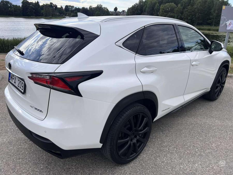 Balts Lexus NX 300h 2016 Utena, ar dzinēja tilpumu 2.49 L un nobraukumu 138 tūkst. km par 20999 €, foto 7 vietnē AUTOMOTO.COM.LV