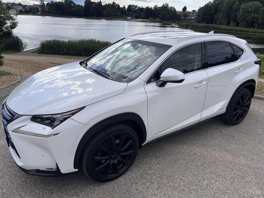 Balts Lexus NX 300h 2016 Utena, ar dzinēja tilpumu 2.49 L un nobraukumu 138 tūkst. km par 20999 €, foto 12 vietnē AUTOMOTO.COM.LV