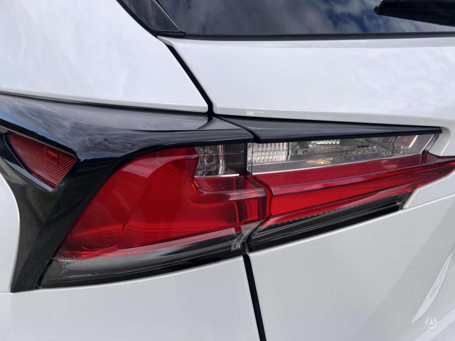 Balts Lexus NX 300h 2016 Utena, ar dzinēja tilpumu 2.49 L un nobraukumu 138 tūkst. km par 20999 €, foto 23 vietnē AUTOMOTO.COM.LV