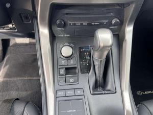 Balts Lexus NX 300h 2016 Utena, ar dzinēja tilpumu 2.49 L un nobraukumu 138 tūkst. km par 20999 €, foto 34 vietnē AUTOMOTO.COM.LV