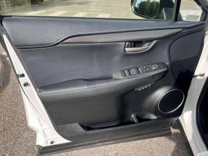 Balts Lexus NX 300h 2016 Utena, ar dzinēja tilpumu 2.49 L un nobraukumu 138 tūkst. km par 20999 €, foto 36 vietnē AUTOMOTO.COM.LV