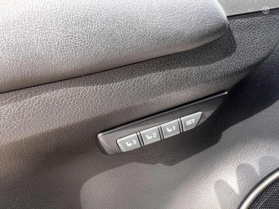 Balts Lexus NX 300h 2016 Utena, ar dzinēja tilpumu 2.49 L un nobraukumu 138 tūkst. km par 20999 €, foto 37 vietnē AUTOMOTO.COM.LV