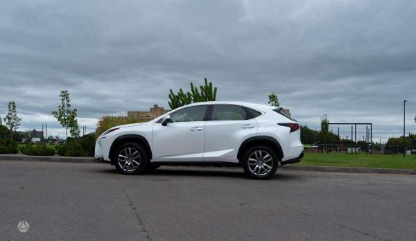Lexus NX 300h 2016 Viļņa vietnē Balts Lexus NX 300h 2016 Viļņa, ar dzinēja tilpumu 2.49 L un nobraukumu 164 tūkst. km par 20500 €, foto 1 vietnē AUTOMOTO.COM.LV