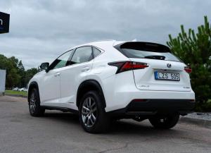 Белый Лексус NX 300h 2016 в Вильнюс, объемом двигателя 2.49 л и пробегом 164 тыс. км за 20500 €, фото 4 на AUTOMOTO.COM.LV