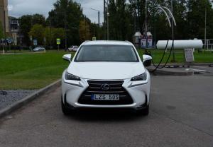 Белый Лексус NX 300h 2016 в Вильнюс, объемом двигателя 2.49 л и пробегом 164 тыс. км за 20500 €, фото 6 на AUTOMOTO.COM.LV