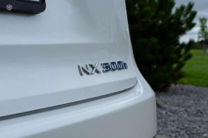Белый Лексус NX 300h 2016 в Вильнюс, объемом двигателя 2.49 л и пробегом 164 тыс. км за 20500 €, фото 10 на AUTOMOTO.COM.LV