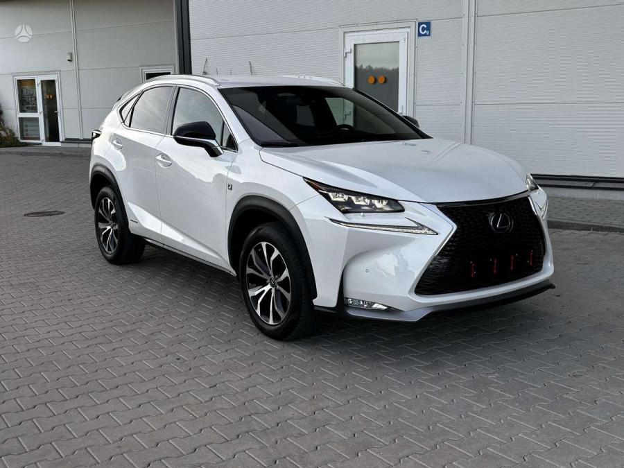 Белый Лексус NX 300h 2016 в Вильнюс, объемом двигателя 2.49 л и пробегом 145 тыс. км за 22900 €, фото 8 на AUTOMOTO.COM.LV