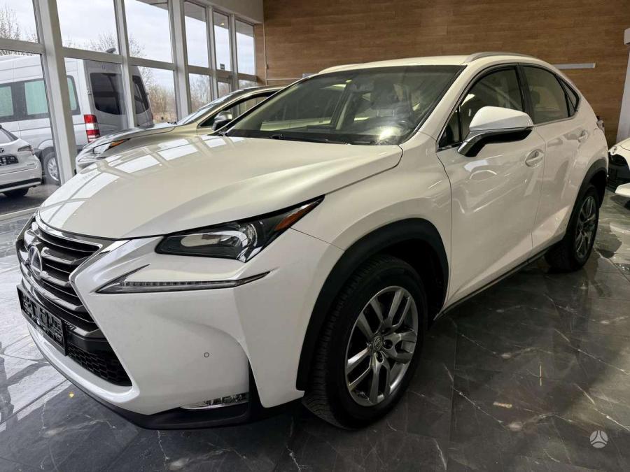 Balts Lexus NX 300h 2017 Panevēža, ar dzinēja tilpumu 2.50 L un nobraukumu 176 tūkst. km par 17900 €, foto 12 vietnē AUTOMOTO.COM.LV
