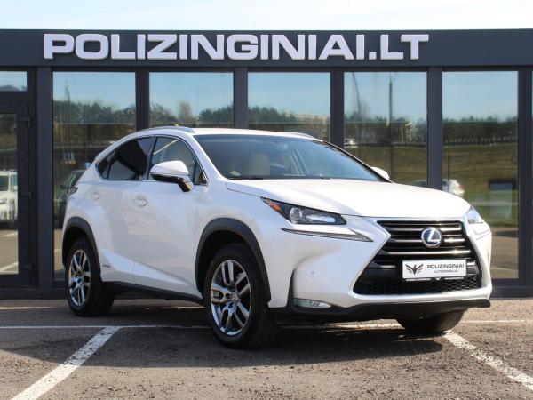 White Lexus NX 300h 2017 in Vilnius, with an engine capacity of 2.50 L and mileage of 125 thousand km for 22700 €, photo 2 on AUTOMOTO.COM.LV