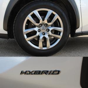 White Lexus NX 300h 2017 in Vilnius, with an engine capacity of 2.50 L and mileage of 125 thousand km for 22700 €, photo 23 on AUTOMOTO.COM.LV