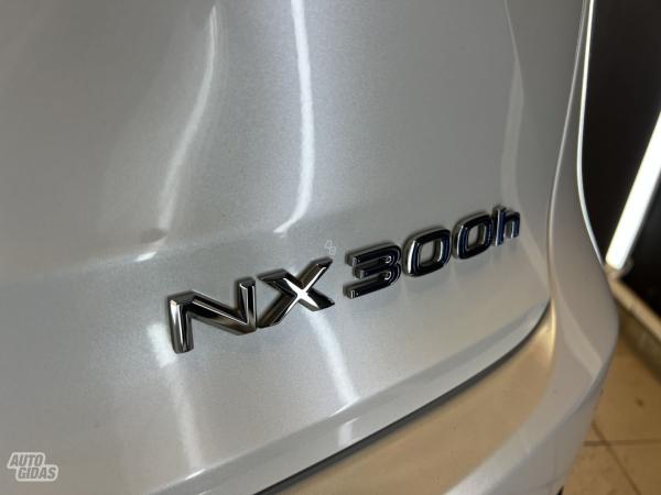 White Lexus NX 300h 2017 in Avizieniai, with an engine capacity of 2.50 L and mileage of 139 thousand km for 21950 €, photo 6 on AUTOMOTO.COM.LV