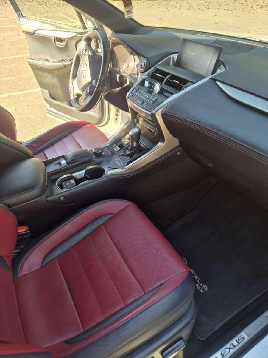 White Lexus NX 300h 2017 in Kaunas, with an engine capacity of 2.49 L and mileage of 219 thousand km for 21800 €, photo 19 on AUTOMOTO.COM.LV