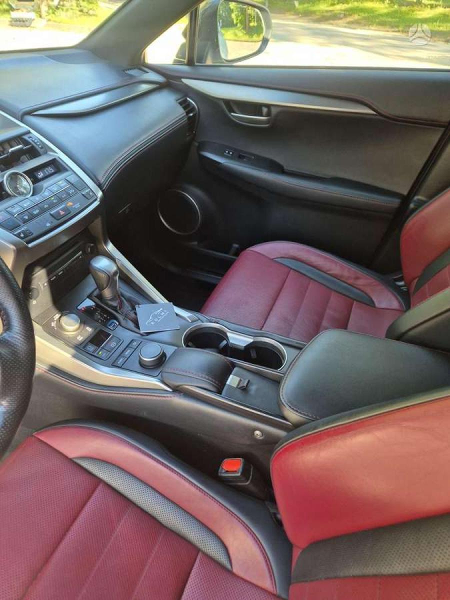 White Lexus NX 300h 2017 in Kaunas, with an engine capacity of 2.49 L and mileage of 219 thousand km for 21800 €, photo 21 on AUTOMOTO.COM.LV