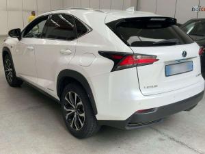 Balts Lexus NX 300h 2017 Daugavpils, ar dzinēja tilpumu 2.49 L un nobraukumu 143 tūkst. km par 23250 €, foto 3 vietnē AUTOMOTO.COM.LV