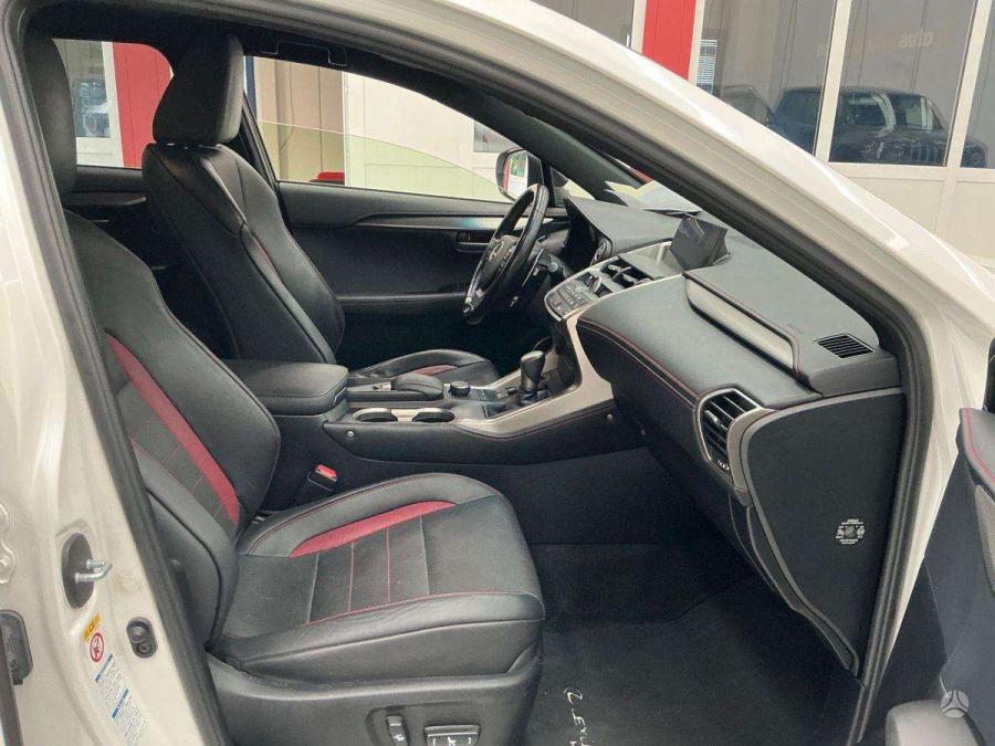 Balts Lexus NX 300h 2017 Daugavpils, ar dzinēja tilpumu 2.49 L un nobraukumu 143 tūkst. km par 23250 €, foto 15 vietnē AUTOMOTO.COM.LV