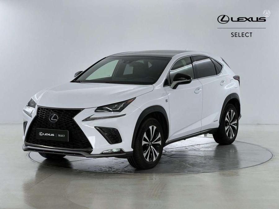 White Lexus NX 300h 2017 in Vilnius, with an engine capacity of 2.49 L and mileage of 162 thousand km for 26900 €, photo 1 on AUTOMOTO.COM.LV