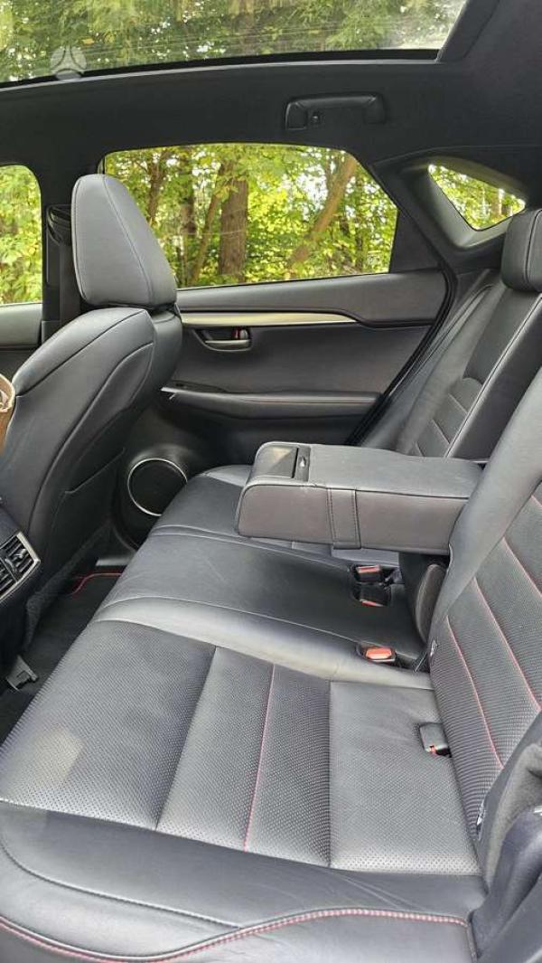 White Lexus NX 300h 2017 in Vilnius, with an engine capacity of 2.49 L and mileage of 211 thousand km for 23500 €, photo 11 on AUTOMOTO.COM.LV