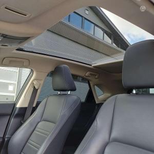 White Lexus NX 300h 2017 in Radviliskis, with an engine capacity of 2.49 L and mileage of 207 thousand km for 21900 €, photo 13 on AUTOMOTO.COM.LV