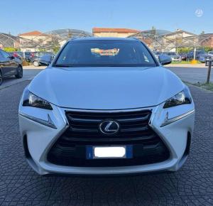 Белый Лексус NX 300h 2017 в Вильнюс, объемом двигателя 2.49 л и пробегом 149 тыс. км за 22999 €, фото 4 на AUTOMOTO.COM.LV