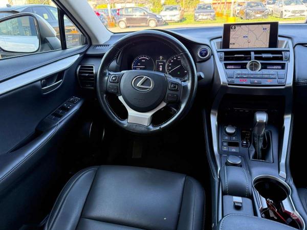 Белый Лексус NX 300h 2017 в Вильнюс, объемом двигателя 2.49 л и пробегом 149 тыс. км за 22999 €, фото 11 на AUTOMOTO.COM.LV