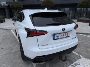 Белый Лексус NX 300h 2017 в Каунас, объемом двигателя 2.50 л и пробегом 200 тыс. км за 14500 €, фото 13 на AUTOMOTO.COM.LV