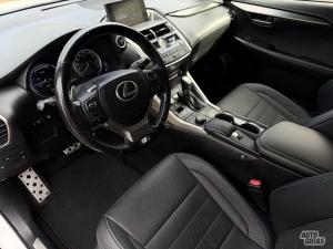 Белый Лексус NX 300h 2017 в Каунас, объемом двигателя 2.50 л и пробегом 200 тыс. км за 14500 €, фото 27 на AUTOMOTO.COM.LV