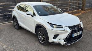 Balts Lexus NX 300h 2018 Jonava, ar dzinēja tilpumu 2.49 L un nobraukumu 106 tūkst. km par 18300 €, foto 3 vietnē AUTOMOTO.COM.LV