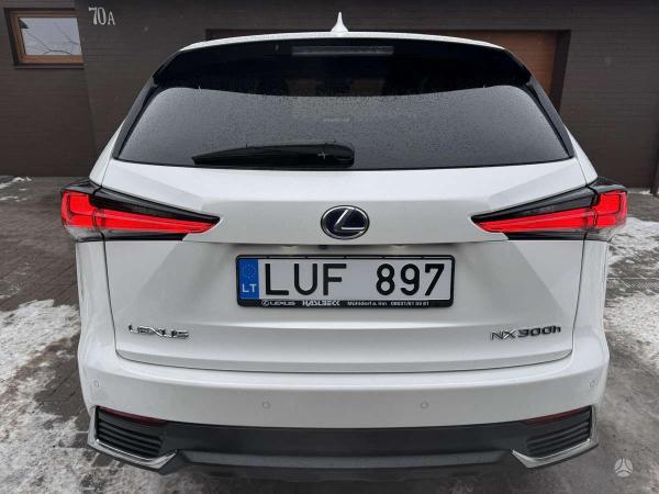 Balts Lexus NX 300h 2018 Marijampole, ar dzinēja tilpumu 2.49 L un nobraukumu 170 tūkst. km par 25500 €, foto 5 vietnē AUTOMOTO.COM.LV