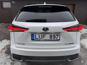 White Lexus NX 300h 2018 in Marijampole, with an engine capacity of 2.49 L and mileage of 170 thousand km for 25500 €, photo 5 on AUTOMOTO.COM.LV