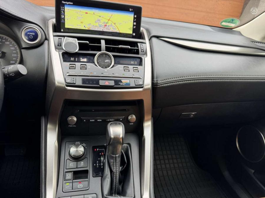 White Lexus NX 300h 2018 in Marijampole, with an engine capacity of 2.49 L and mileage of 170 thousand km for 25500 €, photo 15 on AUTOMOTO.COM.LV