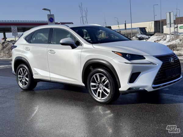 Balts Lexus NX 300h 2018 Viļņa, ar dzinēja tilpumu 2.50 L un nobraukumu 174 tūkst. km par 22850 €, foto 3 vietnē AUTOMOTO.COM.LV