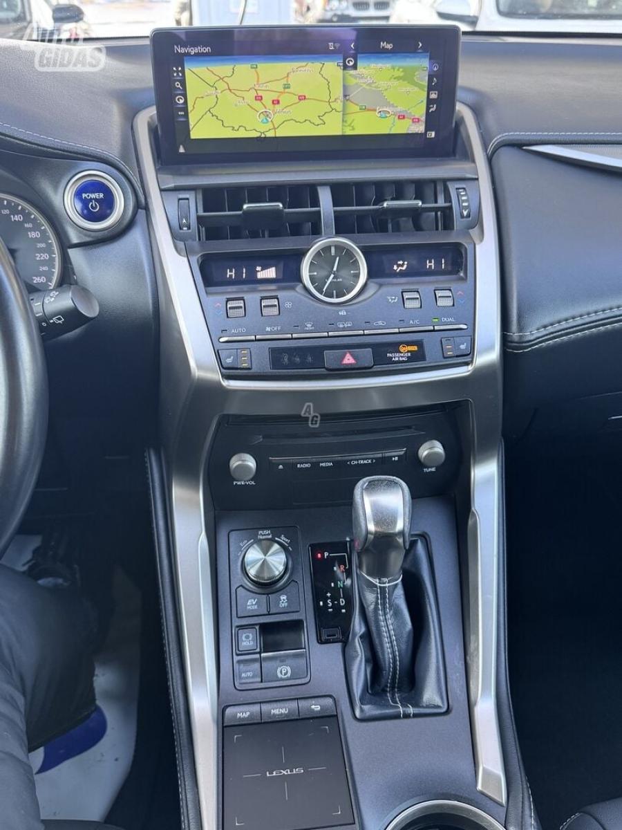 White Lexus NX 300h 2018 in Vilnius, with an engine capacity of 2.50 L and mileage of 174 thousand km for 22850 €, photo 20 on AUTOMOTO.COM.LV