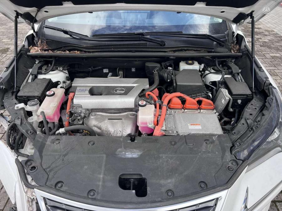 Balts Lexus NX 300h 2018 Panevēža, ar dzinēja tilpumu 2.49 L un nobraukumu 152 tūkst. km par 16599 €, foto 14 vietnē AUTOMOTO.COM.LV